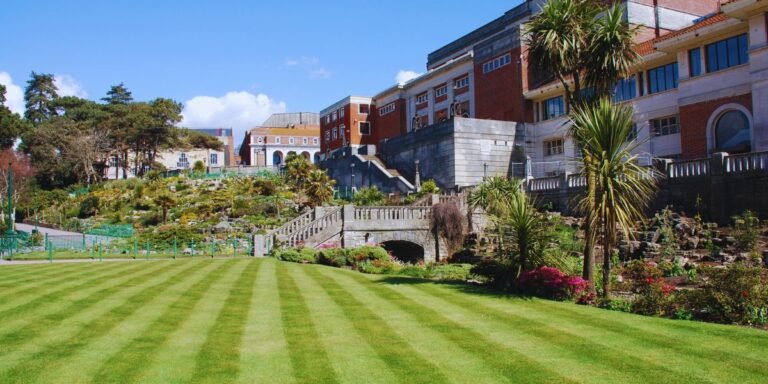 My TOP 25 fun things to do in Bournemouth on a day trip or a short ...